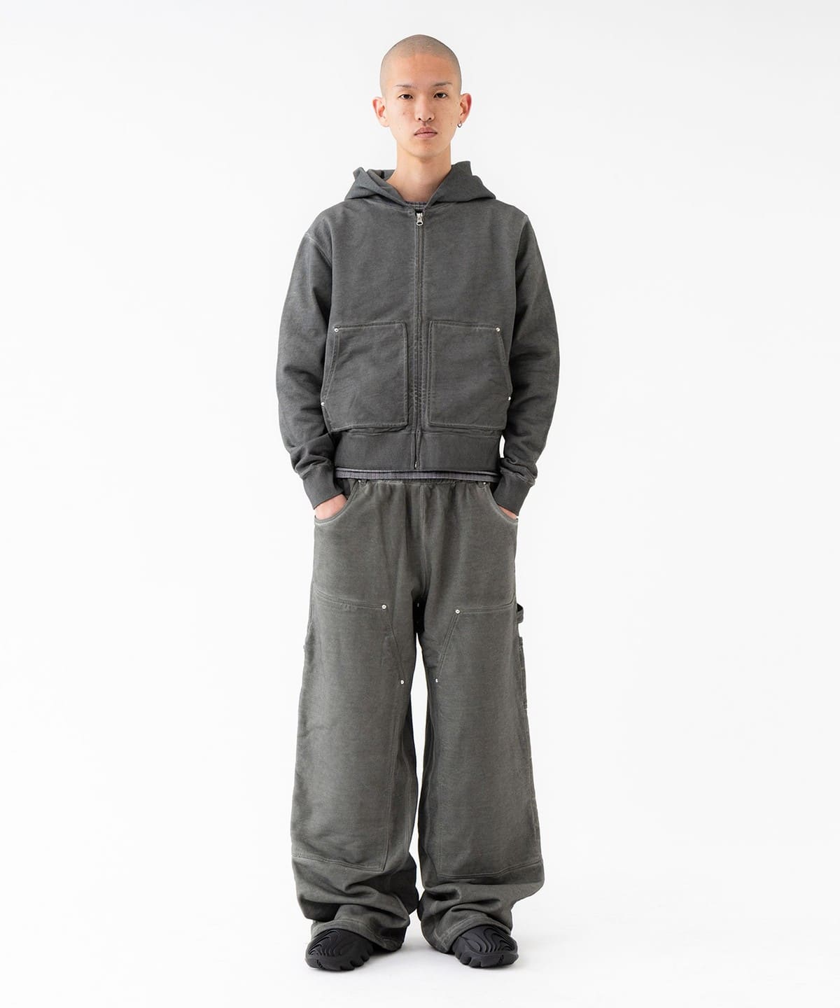 BEAMS(ビームス)FUTURE ARCHIVE / AGING DOUBLE KNEE SWEAT BEAMS(ビームス)FUTURE ARCHIVE / AGING DOUBLE KNEE SWEAT