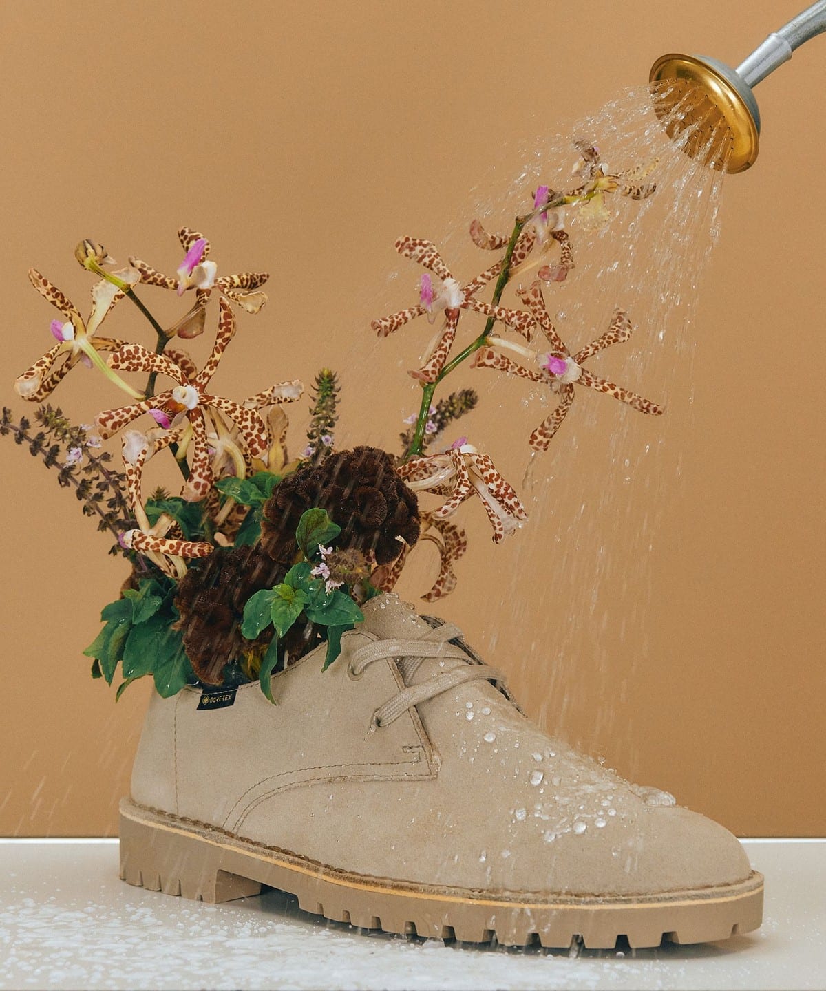 BEAMS Clarks ORIGINALS × BEAMS / 別注 男裝 Desert Khan GORE-TEX（R）（鞋子 靴子）網購 ...