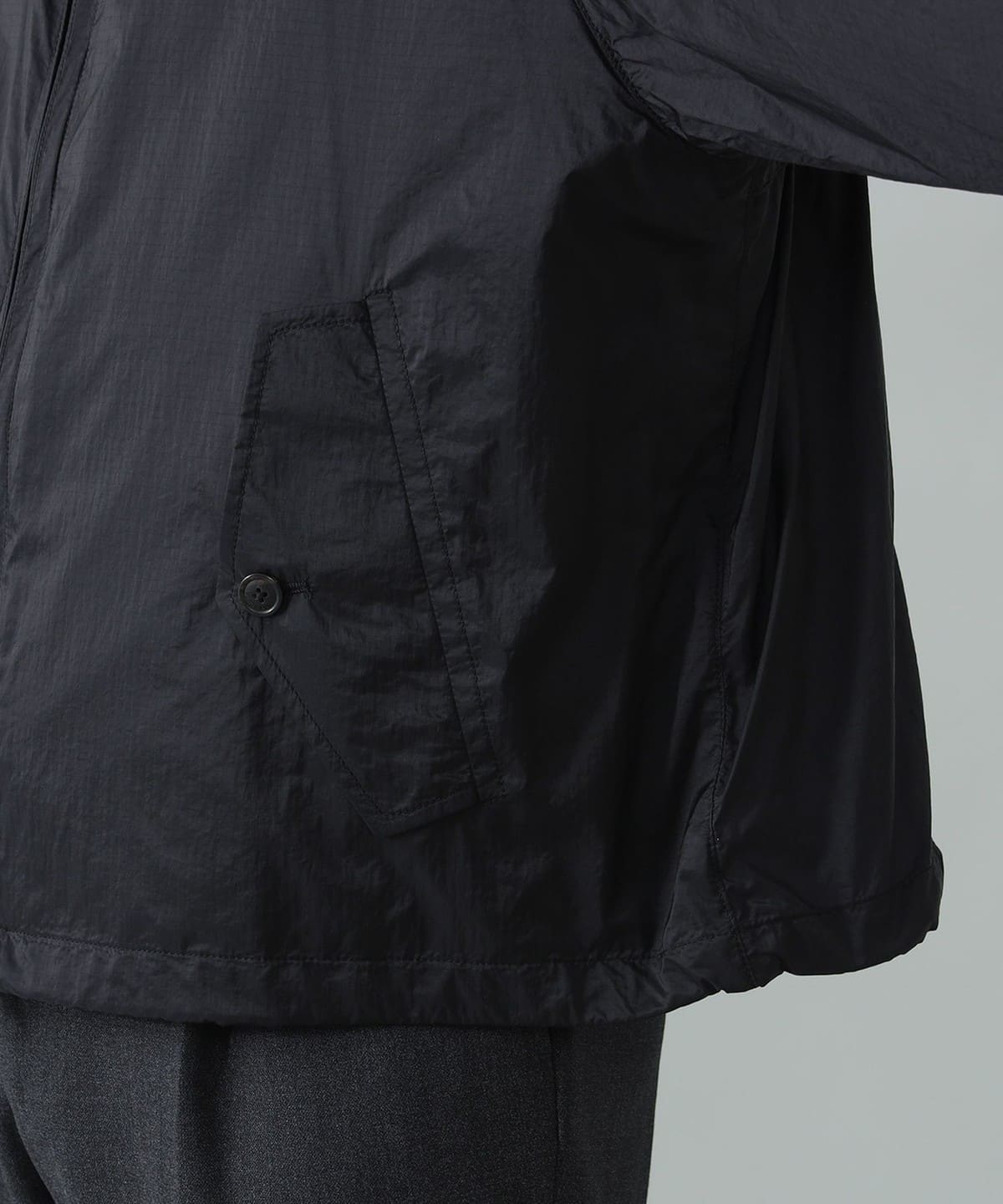 BEAMS F（ビームスF）BARACUTA / G4 BOX LIGHT RIP JACKET ナイロン ショートブルゾン（ブルゾン ...