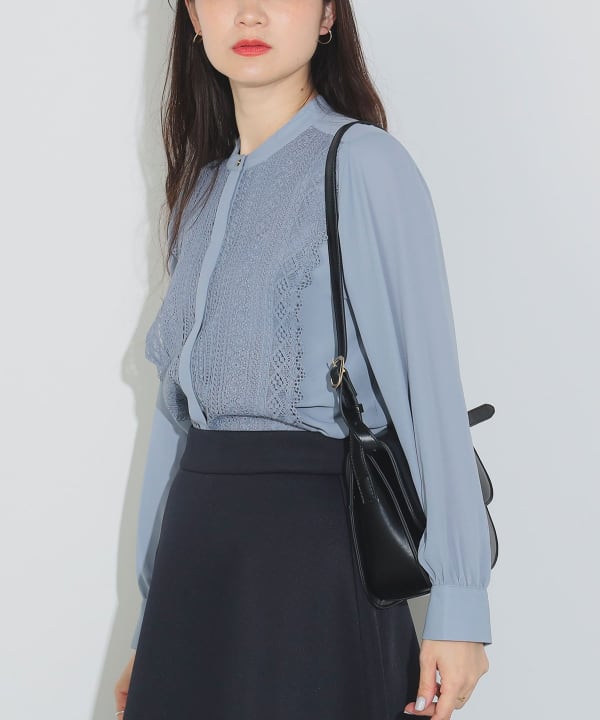 BEAMS HEART BEAMS HEART Reservation] BEAMS HEART / Front lace blouse ...