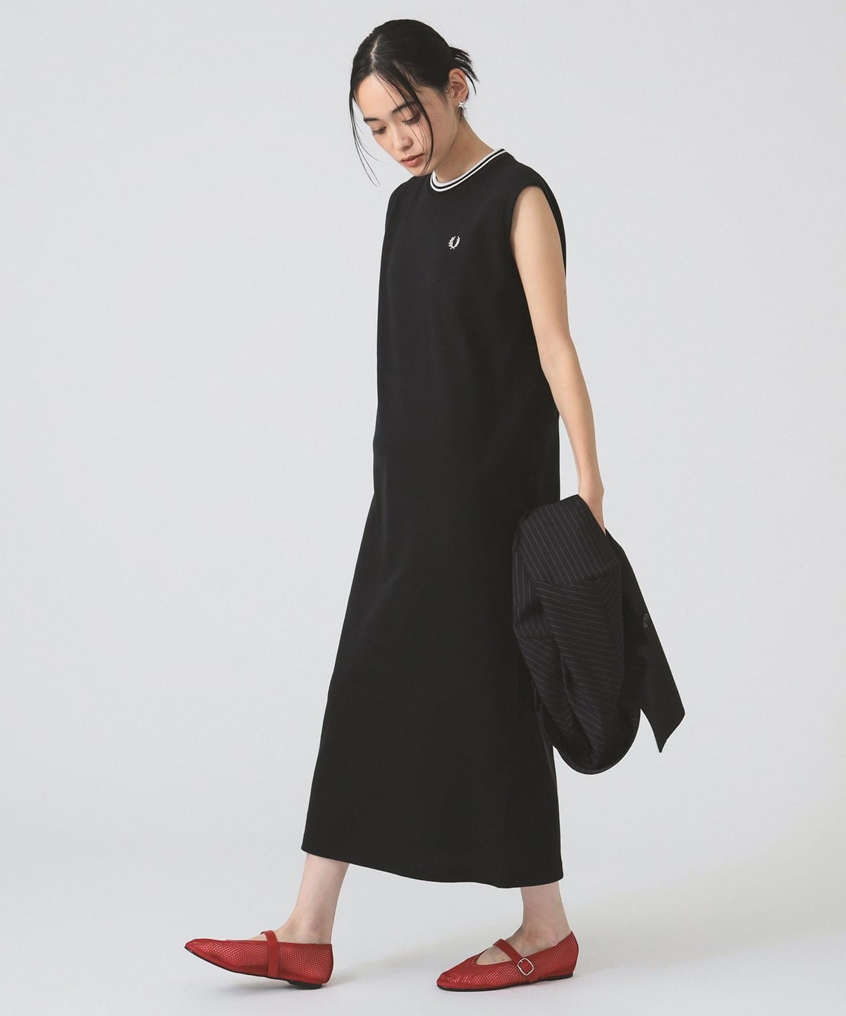 Ray BEAMS RED PERRY / 別注 女裝 衣領滾邊 洋裝（洋裝 細帶・無袖洋裝）網購｜BEAMS