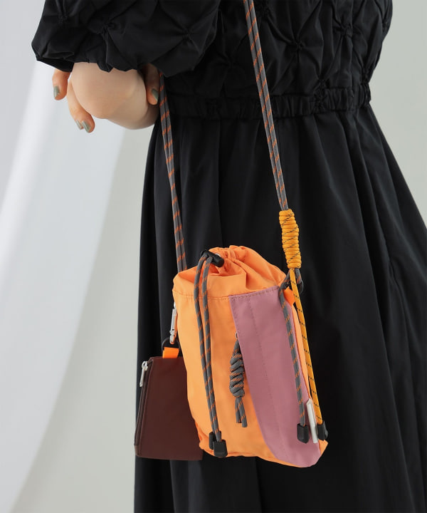 Ray BEAMS Ray BEAMS CONTROL FREAK / Nylon handy shoulder bag (bag ...