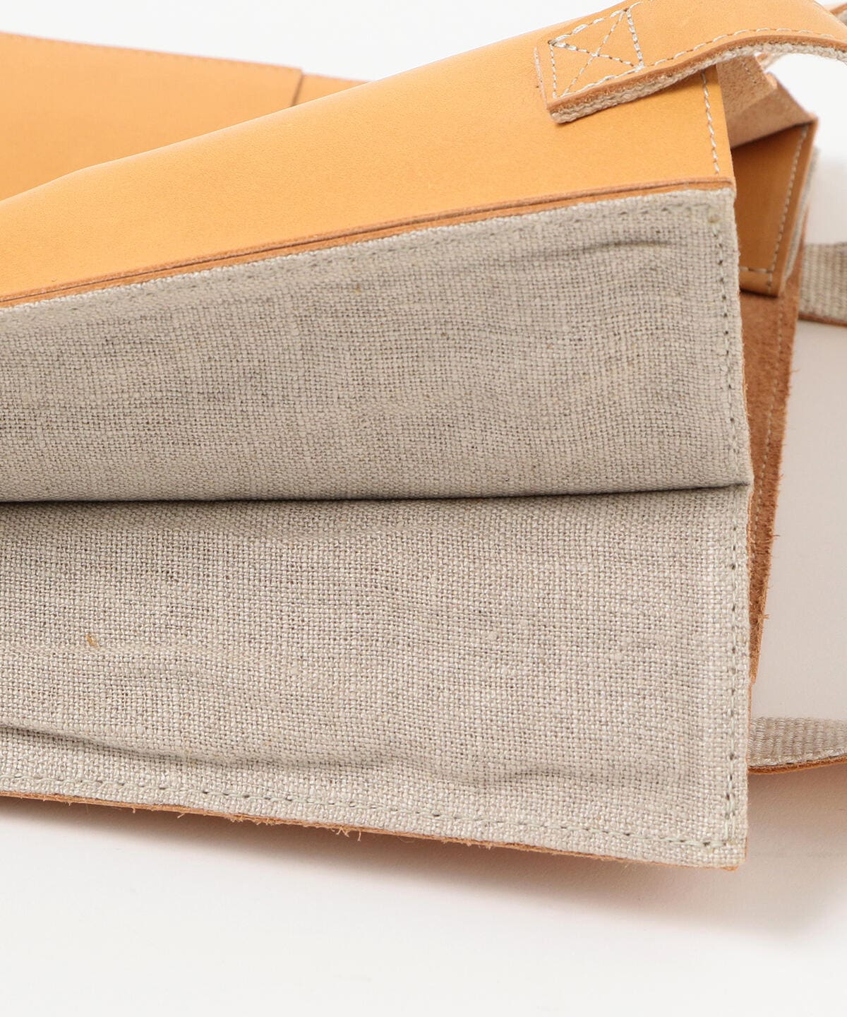 BEAMS Planets（ビームス プラネッツ）HYOGO LEATHER / A3 Rectangle Leather Tote Bag ...