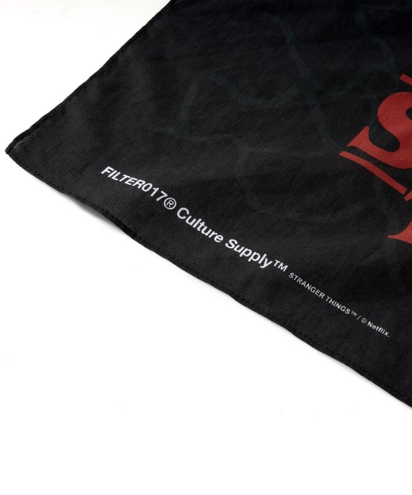 BEAMS T（ビームスT）Stranger Things / Bandana（財布・小物 ハンカチ・バンダナ）通販｜BEAMS