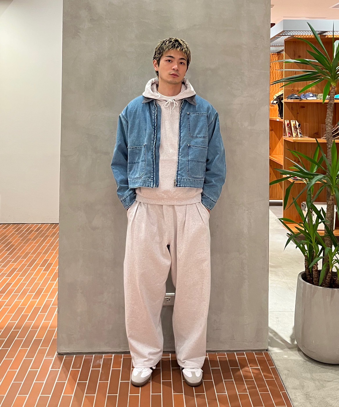 John（121678） 穿搭｜BEAMS