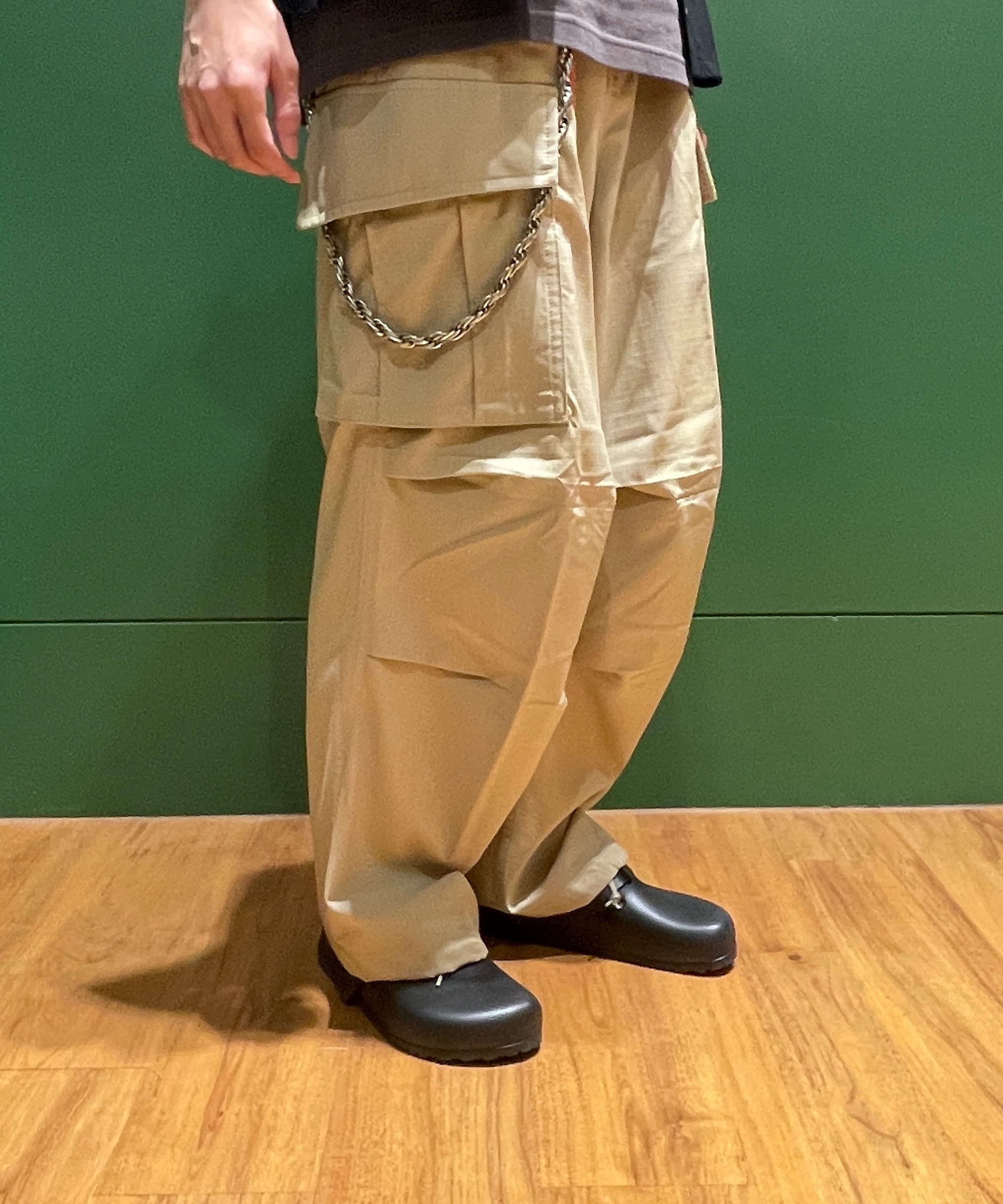 Liam（123663） 穿搭｜BEAMS